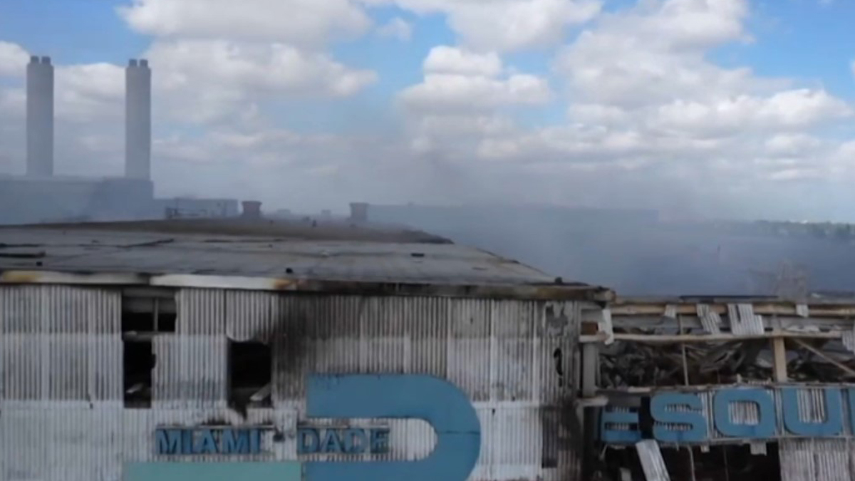 Doral Fire: Parks Close After EPA Report Shows ‘Unhealthy’ Air Quality ...