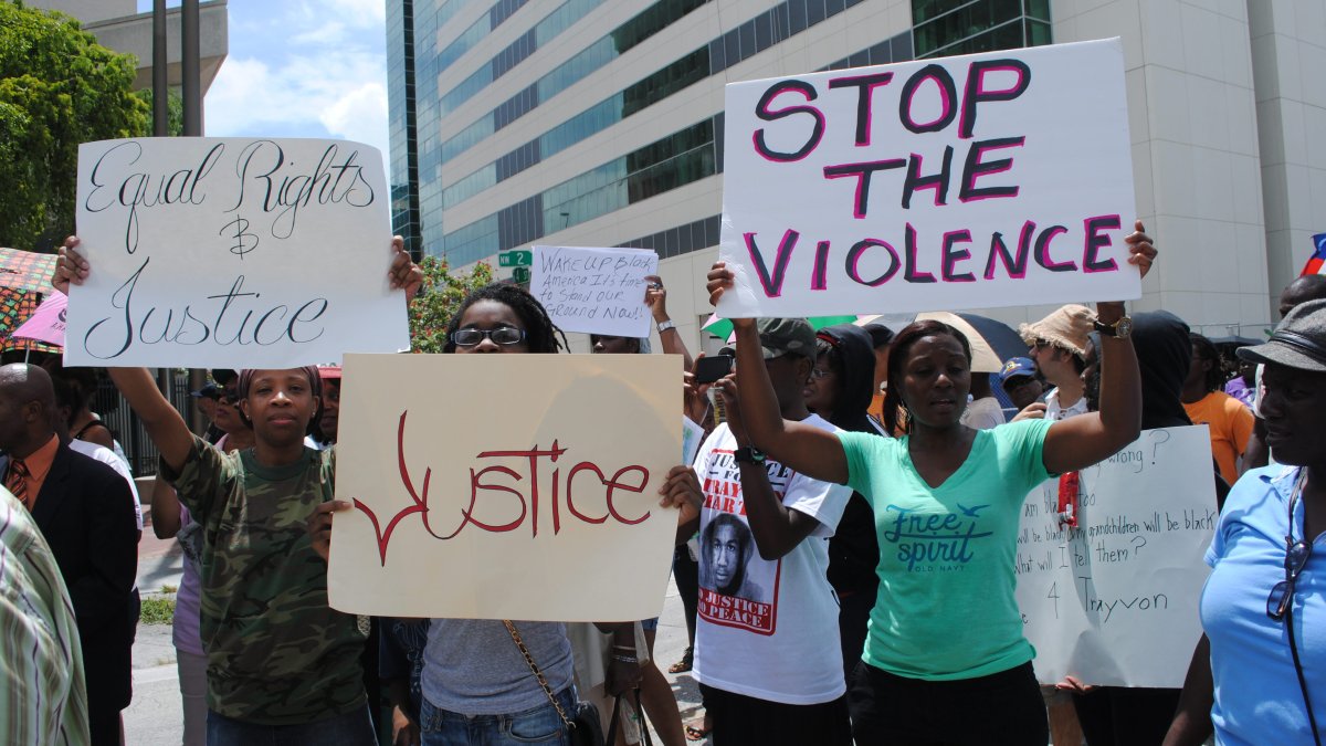 Miami: Marchan para recordar al joven afroamericano Trayvon Martin ...