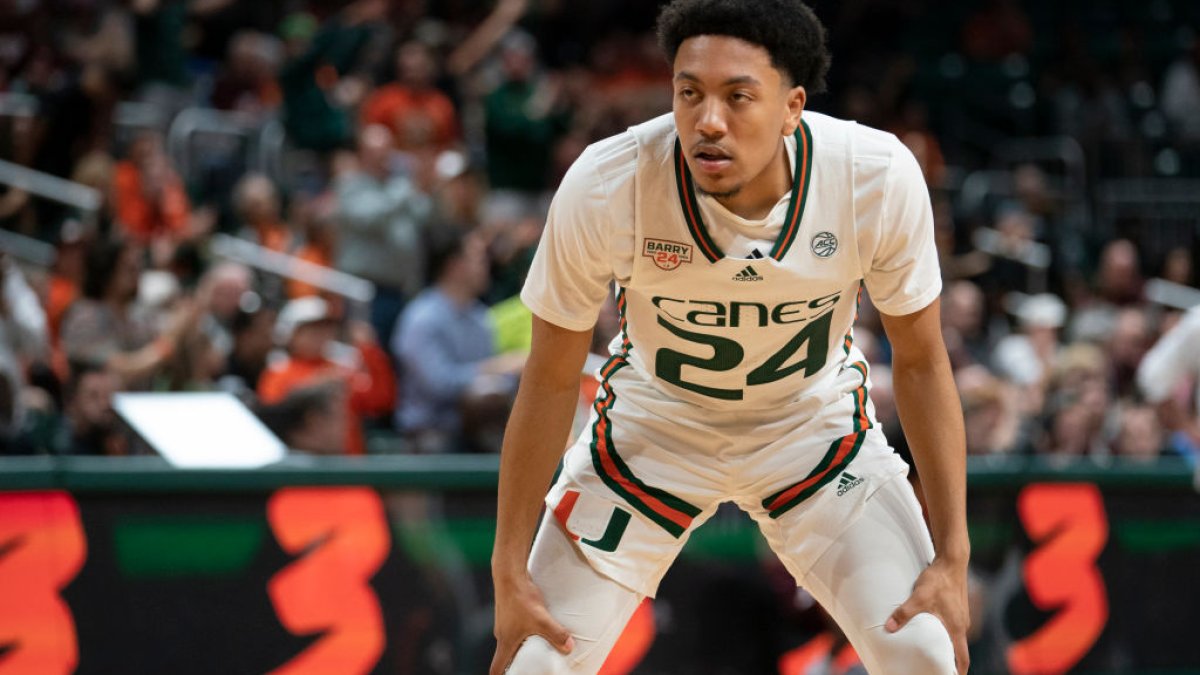 Nijel Pack’s 20 Lead No. 23 Miami to 78-74 Win Over No. 20 Clemson ...