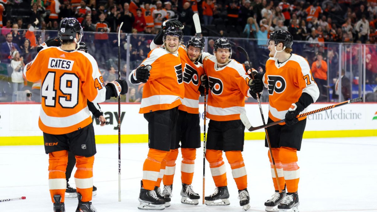 Sanheim, Hart Lead Flyers Past Panthers 6-3 – NBC 6 South Florida