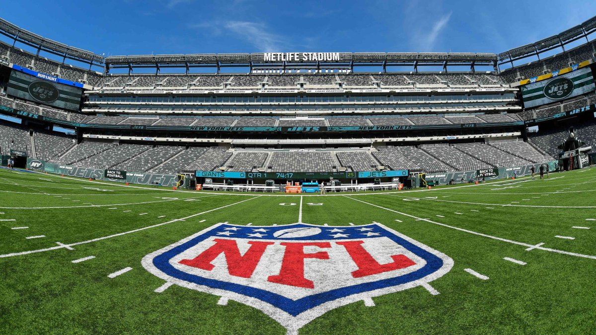 MetLife Stadium Gets New Turf for Giants, Jets – NBC 6 South Florida