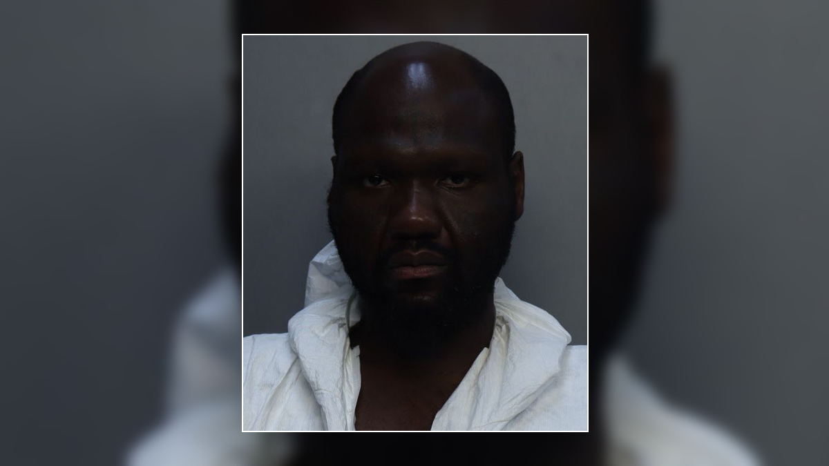 Miami Man Showed Up at Jail After Stabbing Parents to Death: Police ...