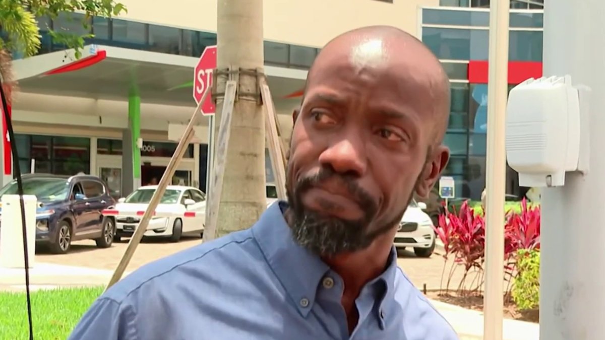 Good Samaritan Recalls Helping Teenage Hollywood Broadwalk Shooting ...