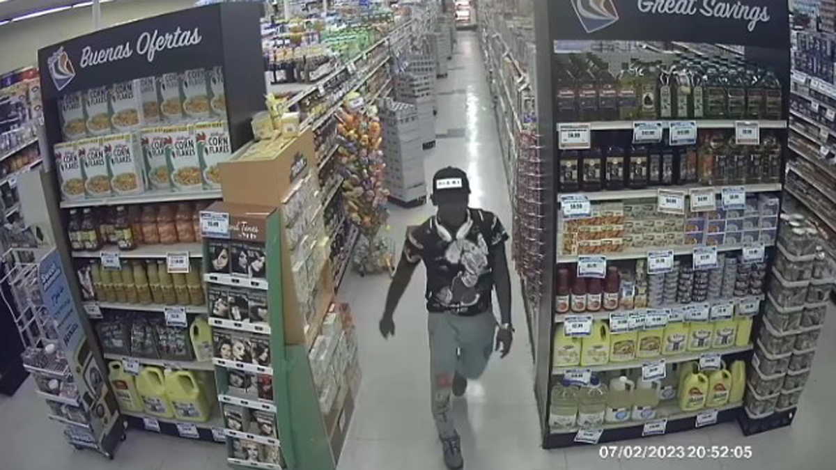 Video shows meat thief pulling knife on West Miami supermarket manager ...