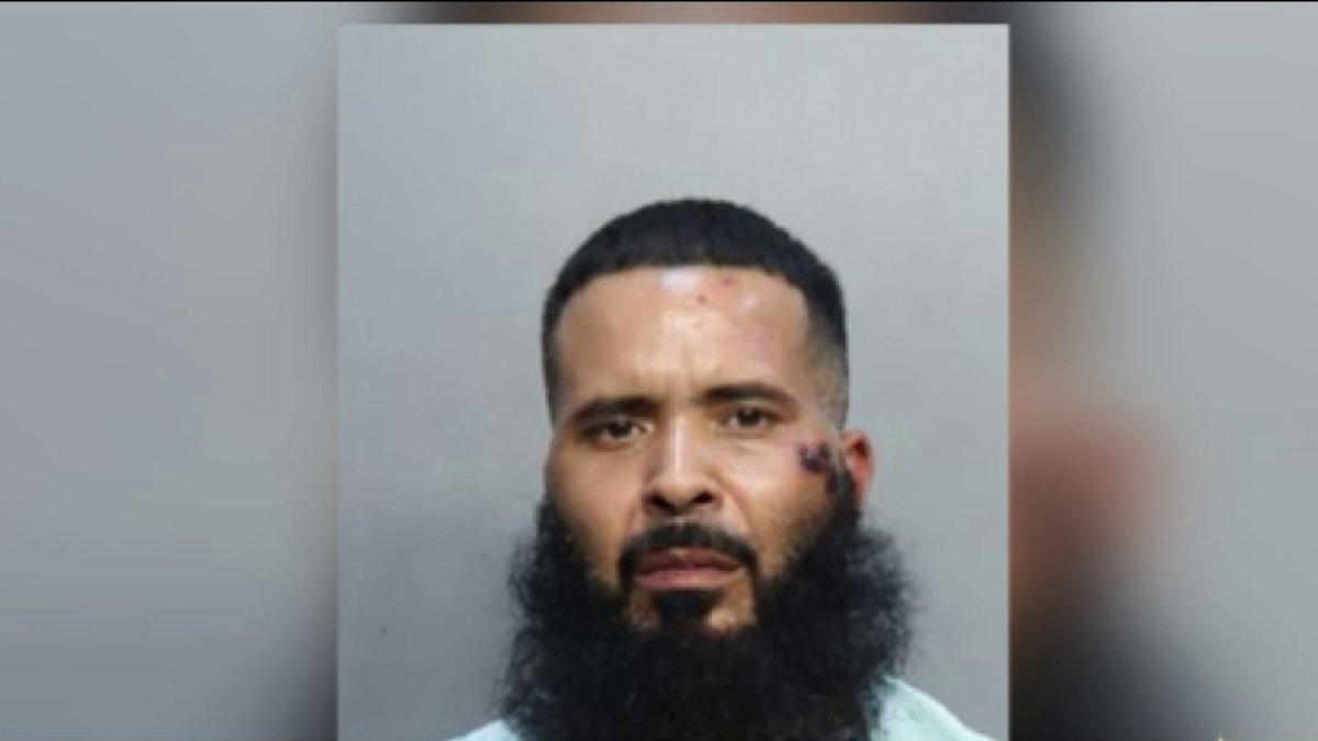 Driver accused of taking police on a wild chase, causing rollover in SW Miami-Dade appears in ...