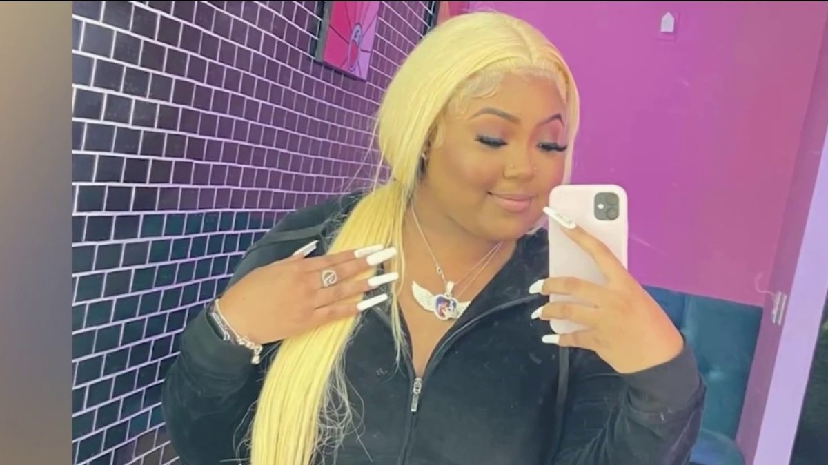 ‘So heartbroken’: Mom pleads for answers after daughter killed in Fort ...