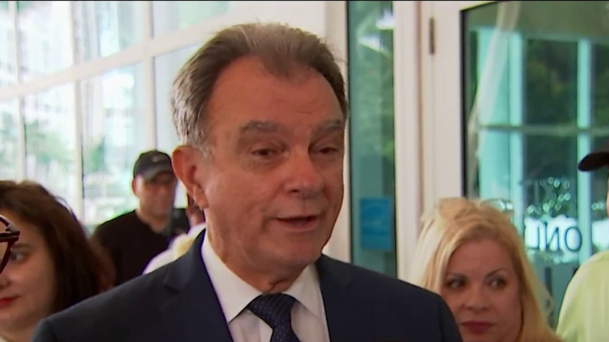 Court rules Cuban activist Ramon Saul Sanchez will not be deported ...