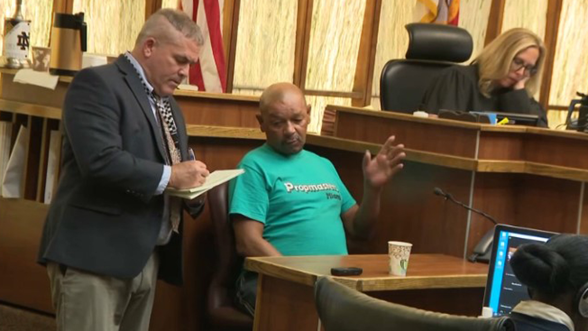 Alleged victim takes stand in ex-Hialeah officer’s homeless beating ...