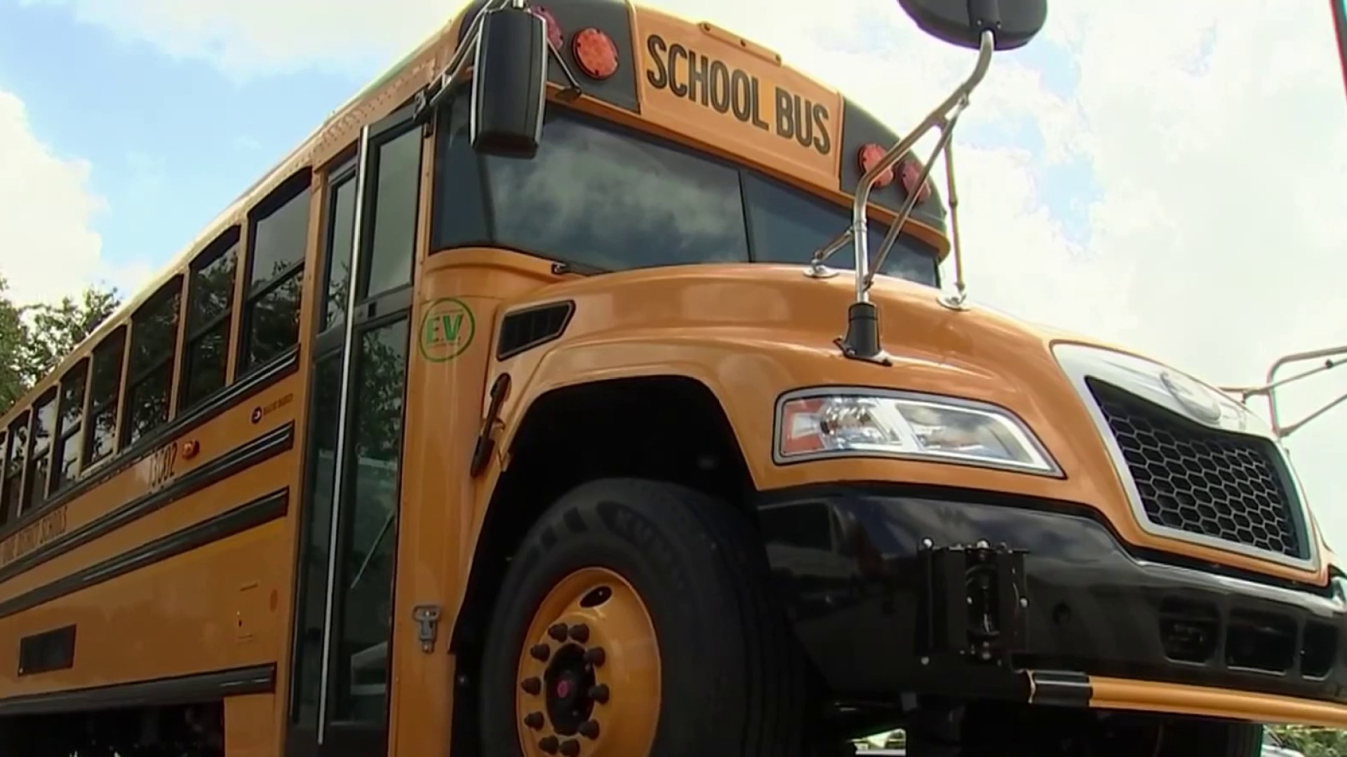 Miami Dade Public School Buses Electric School Buses To Pick Up Some