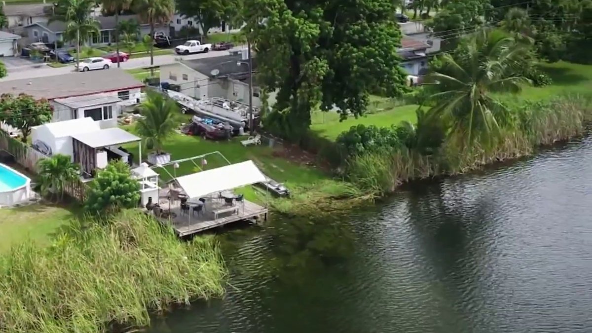 Fort Lauderdale’s beloved Rock Pit Lake will be filled with concrete ...