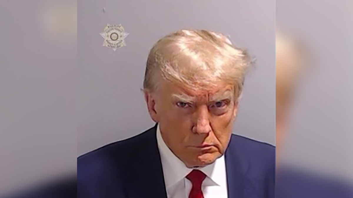 Trump booked at Fulton County Jail; has mug shot taken – NBC 6 South ...