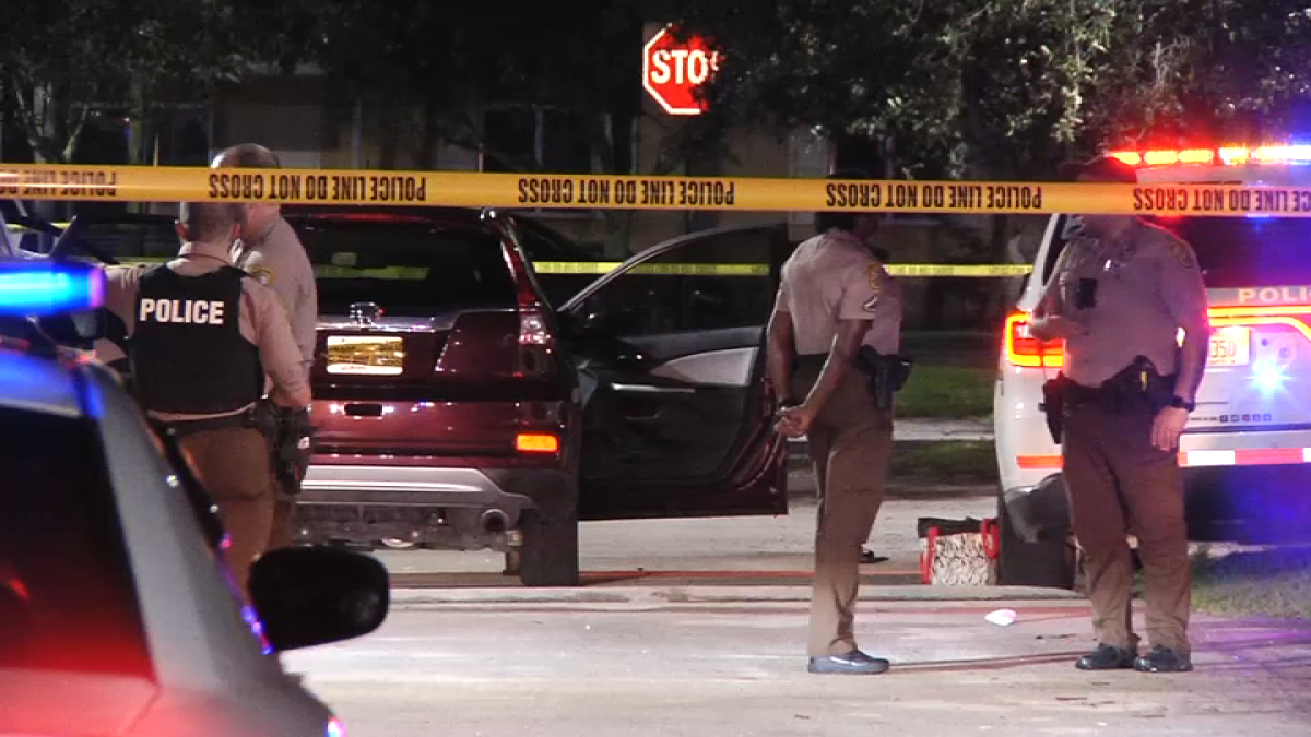 15 Year Old Hospitalized After Being Shot Multiple Times Inside Car In