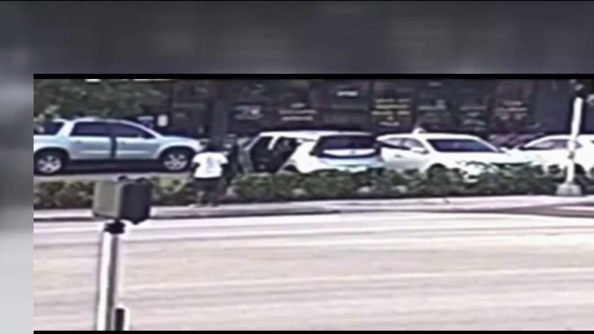 Bso Searching For Suspect Who Brutally Beat And Pistol Whipped Man In