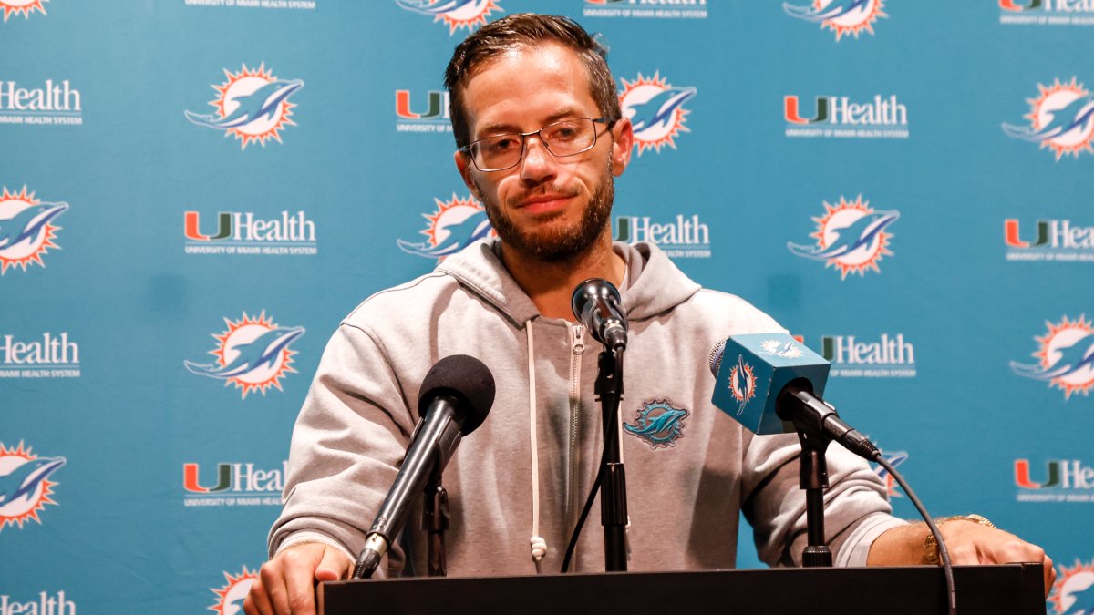 Miami Dolphins Head Coach Mike McDaniels gives updates on injuries ...