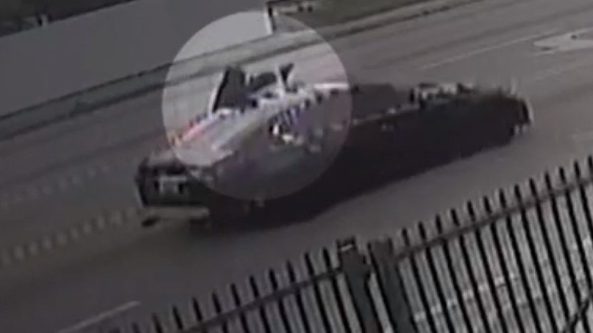Video shows gunman leaning out of car during apparent road-rage ...