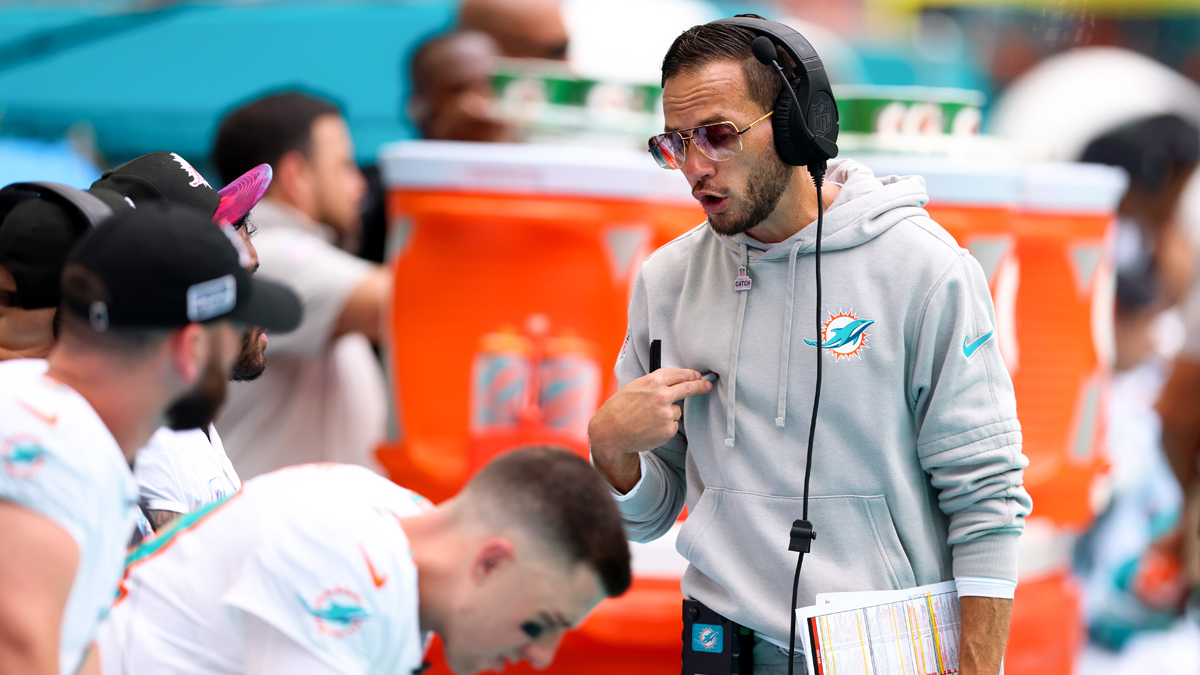 Historic start for Miami Dolphins’ offense means little to coach Mike ...
