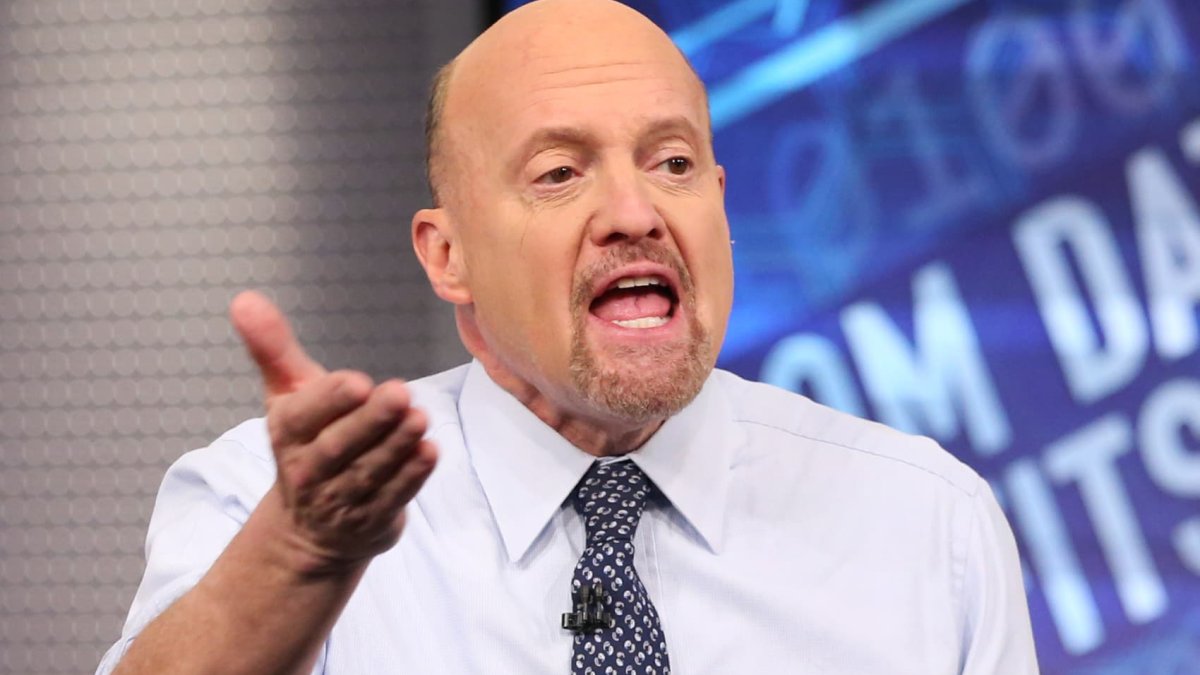 Cramer’s week ahead: Earnings from JPMorgan, Netflix, Goldman Sachs and ...