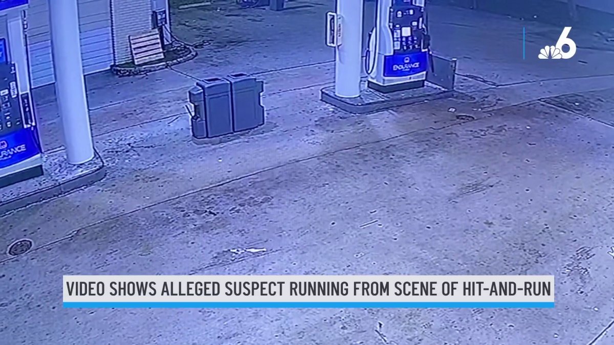 Surveillance video shows alleged suspect running from scene of Miami ...