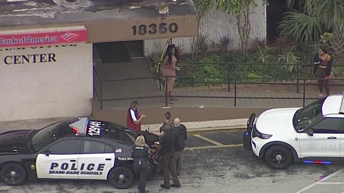 Elevator fight leads to deadly shooting at Miami Gardens bank building ...