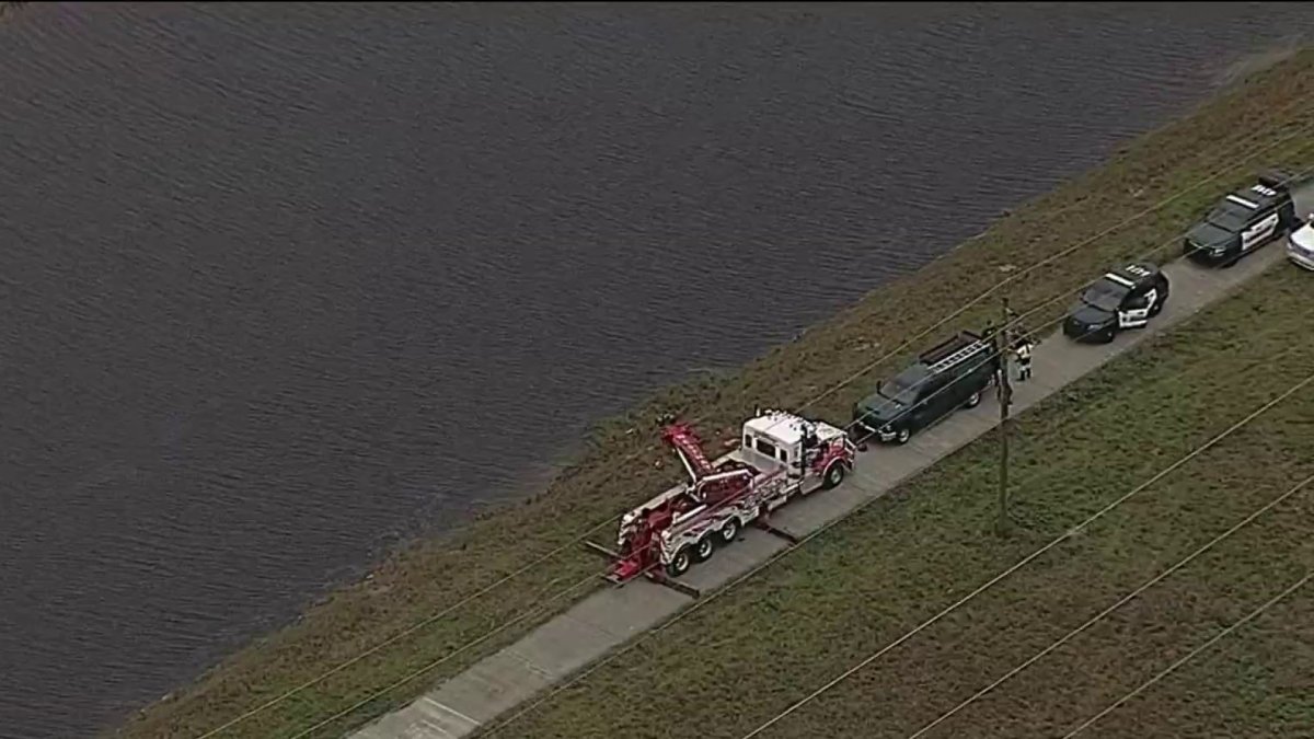 Body discovered inside car found submerged in Tamarac canal – NBC 6 ...