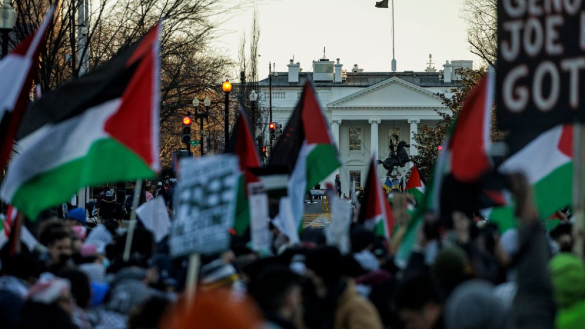 Global day of protests draws thousands in major cities in support of ...