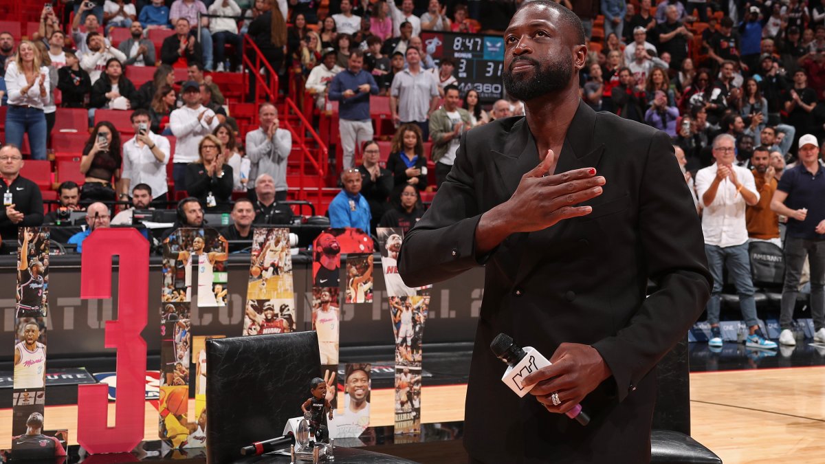 Miami Heat To Unveil Statue Of Franchise Legend Dwyane Wade Outside Kaseya Center Nbc 6 South