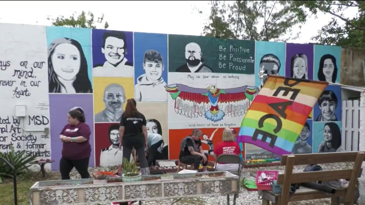 Tribute mural to Parkland school shooting victims restored – NBC 6 ...