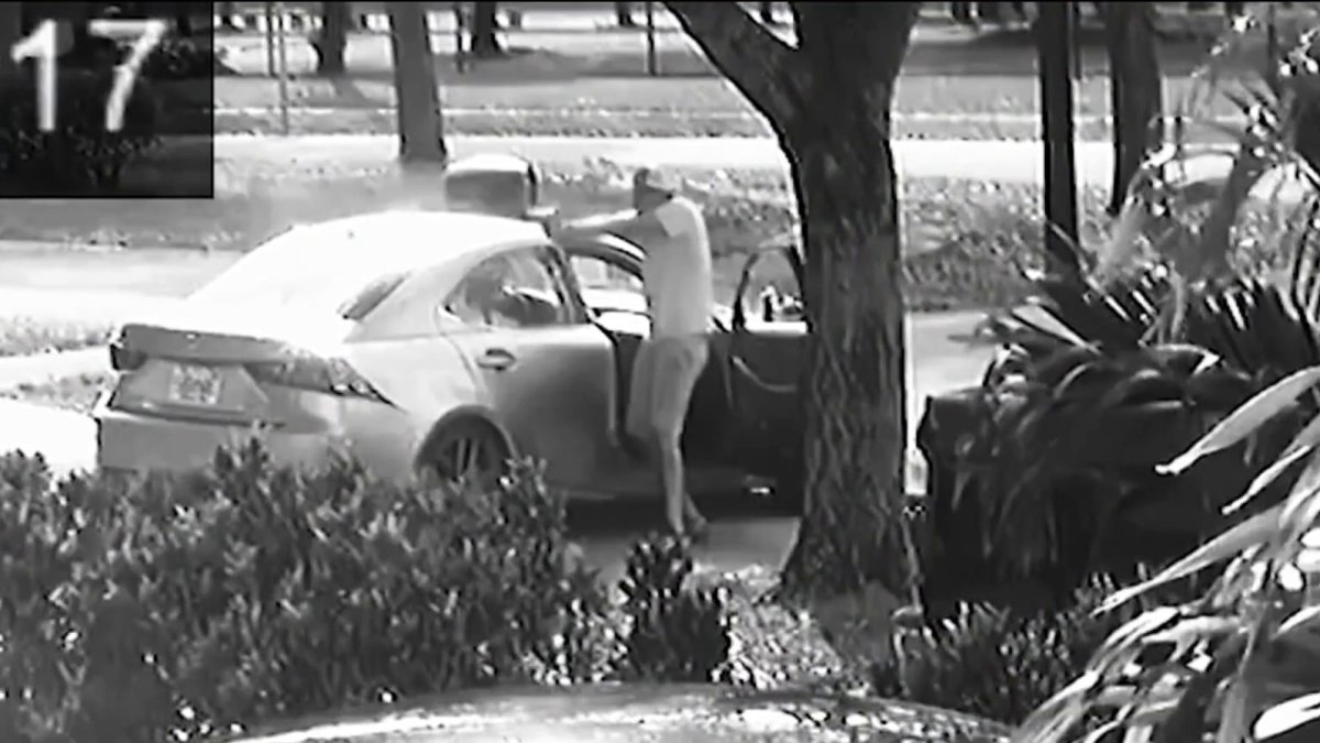 Video shows gunman wanted in Pompano Beach shooting that left victim ...
