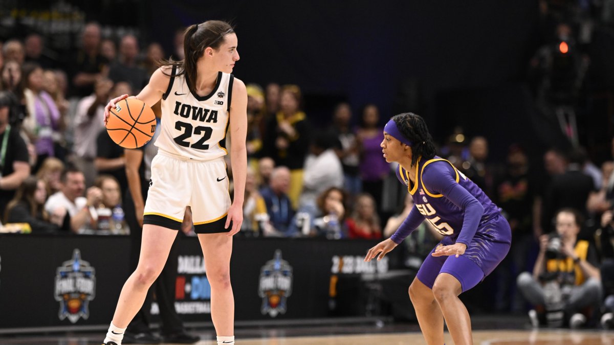 Does Caitlin Clark have a ring? How Iowa star can win first in 2024 ...
