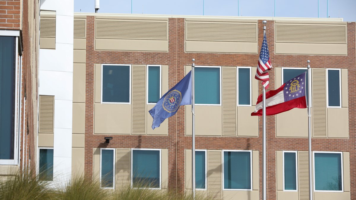 Driver rams into front gate of FBI’s Atlanta field office – NBC 6 South ...