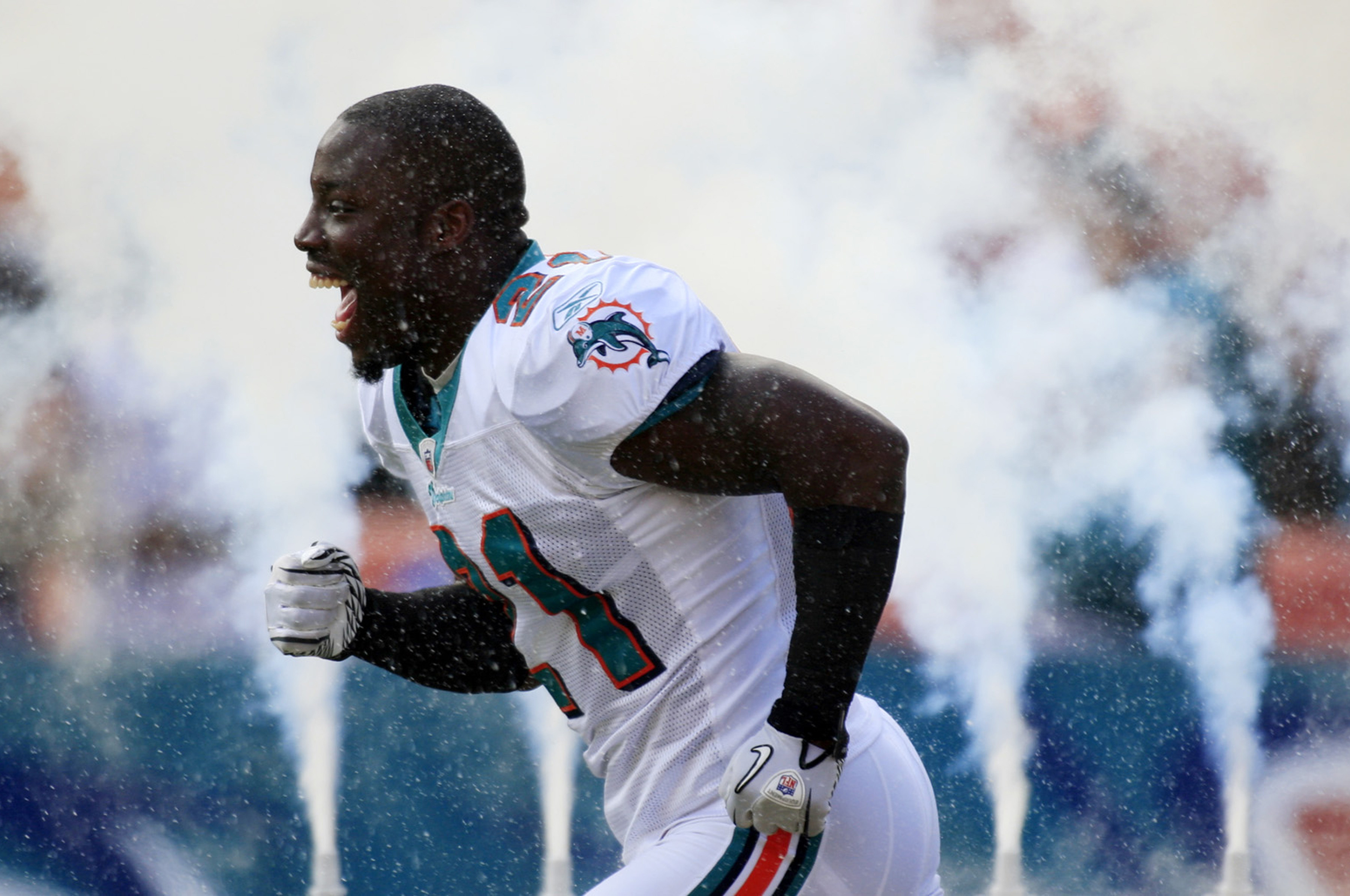 Vontae Davis: Ex-Dolphins star found dead in Southwest Ranches mansion ...