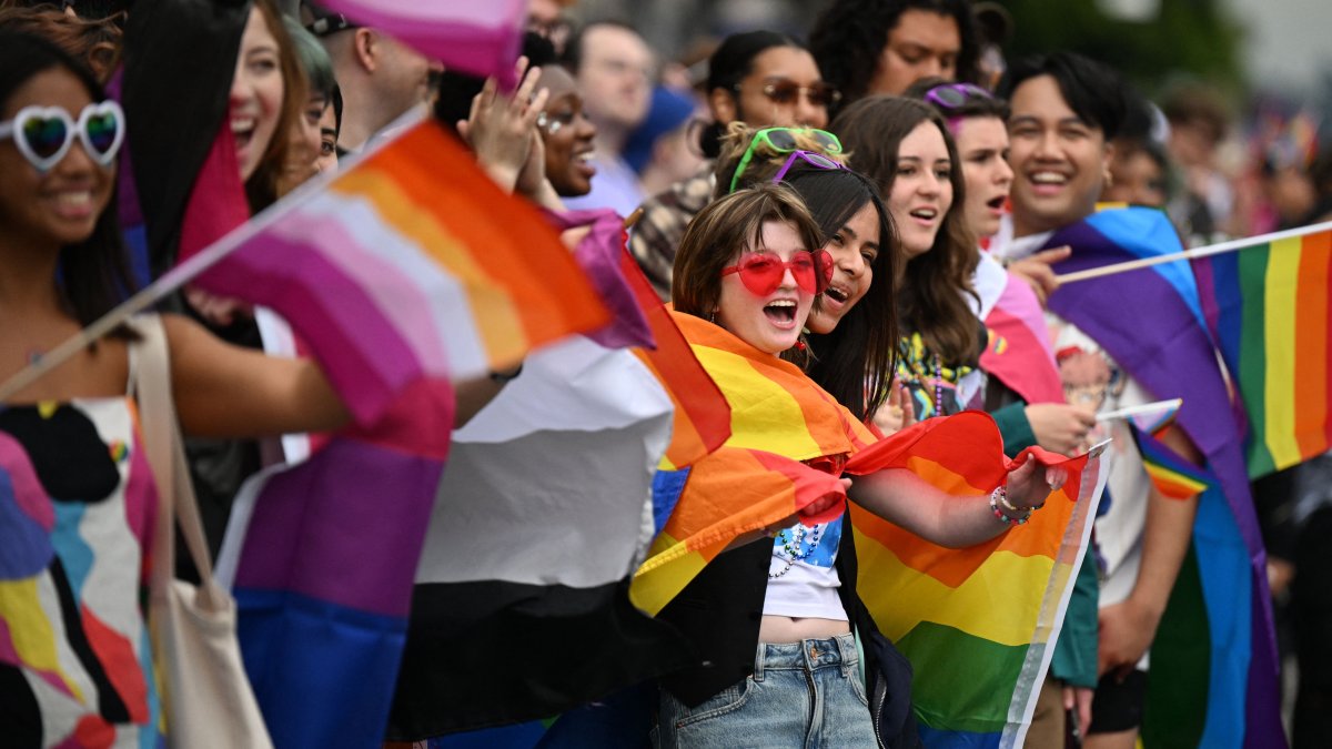 Fbi Warns Of Threats To Lgbtq Pride Month Events In The Us Nbc 6 South Florida