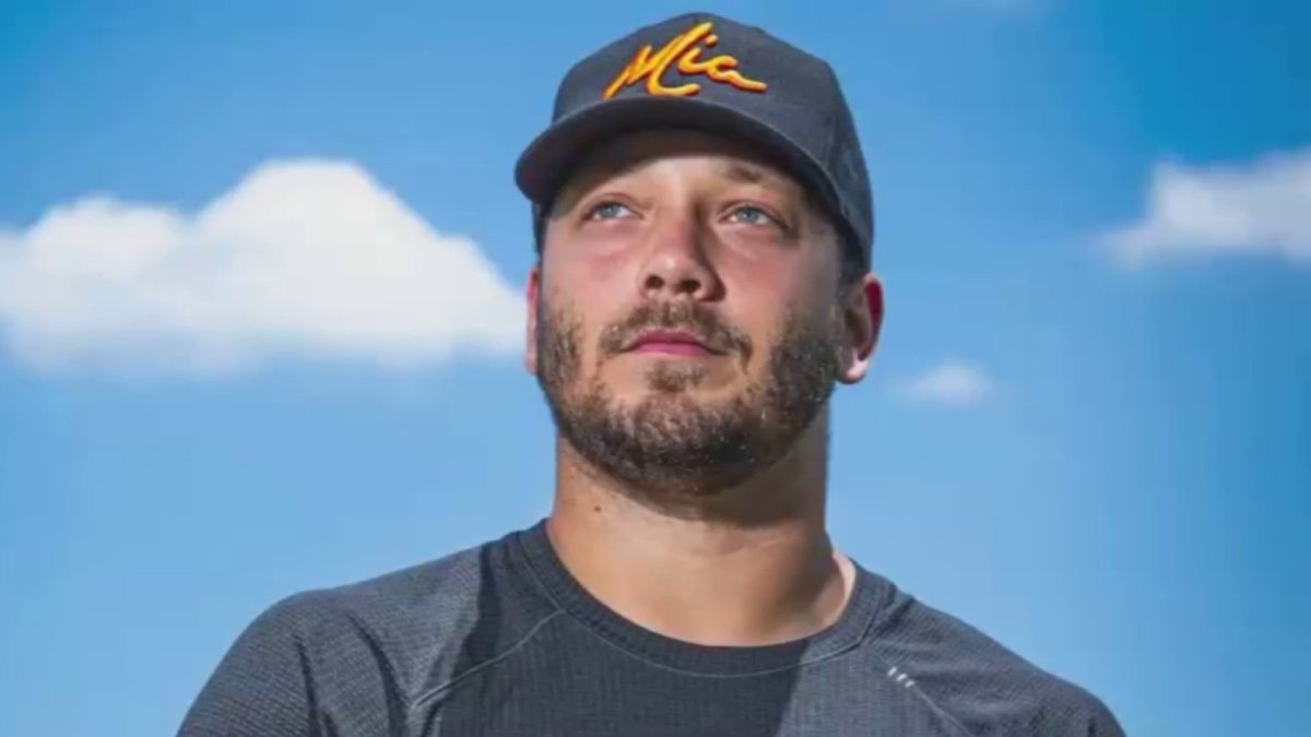 Miami Dolphins’ Alec Ingold shares personal adoption journey – NBC 6 ...