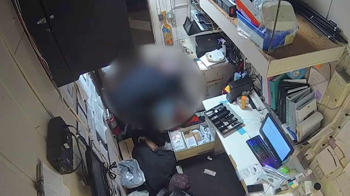 Red Lobster cook arrested after robbing restaurant – NBC 6 South Florida