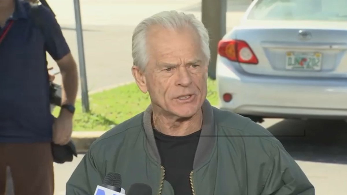 Letter to Trump ex-aide Peter Navarro resulted in suspicious money ...