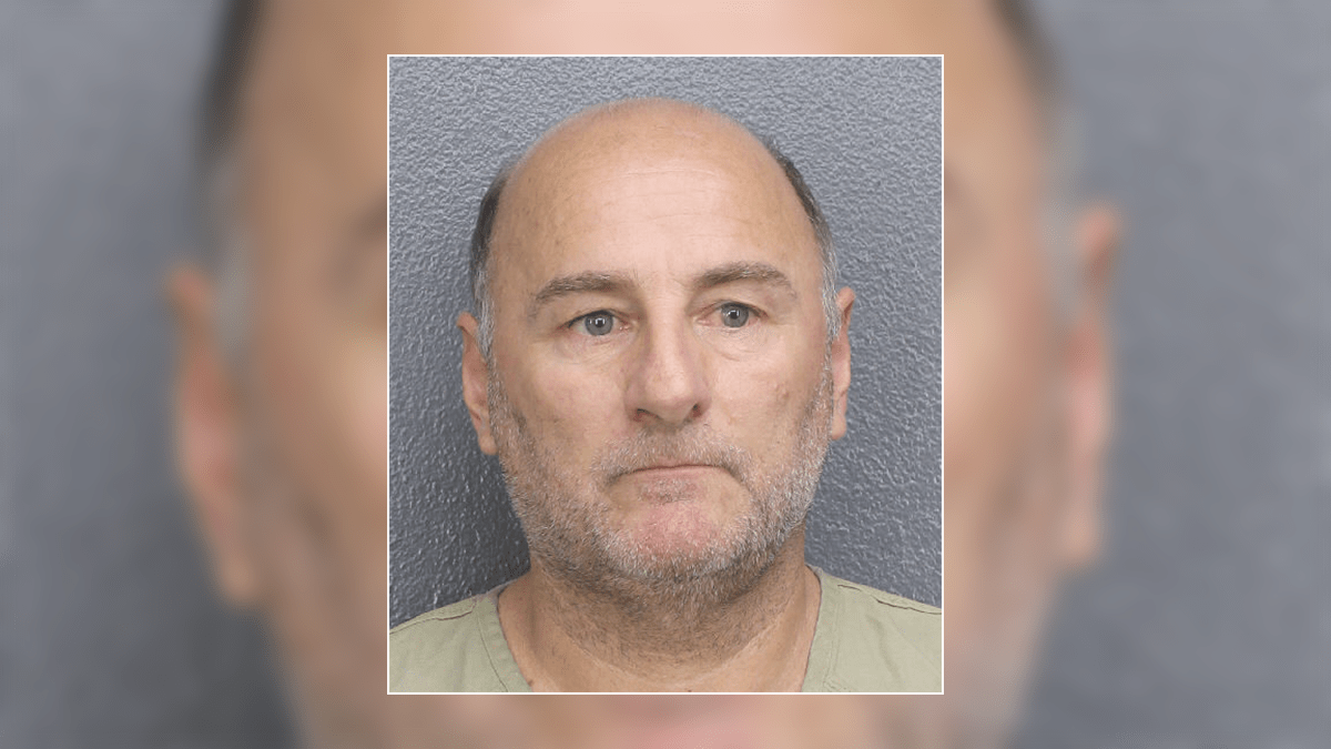 Hollywood man posed as stock investor, conned victims out of $250K ... Hollywood man posed as stock investor, conned victims out of $250K ...