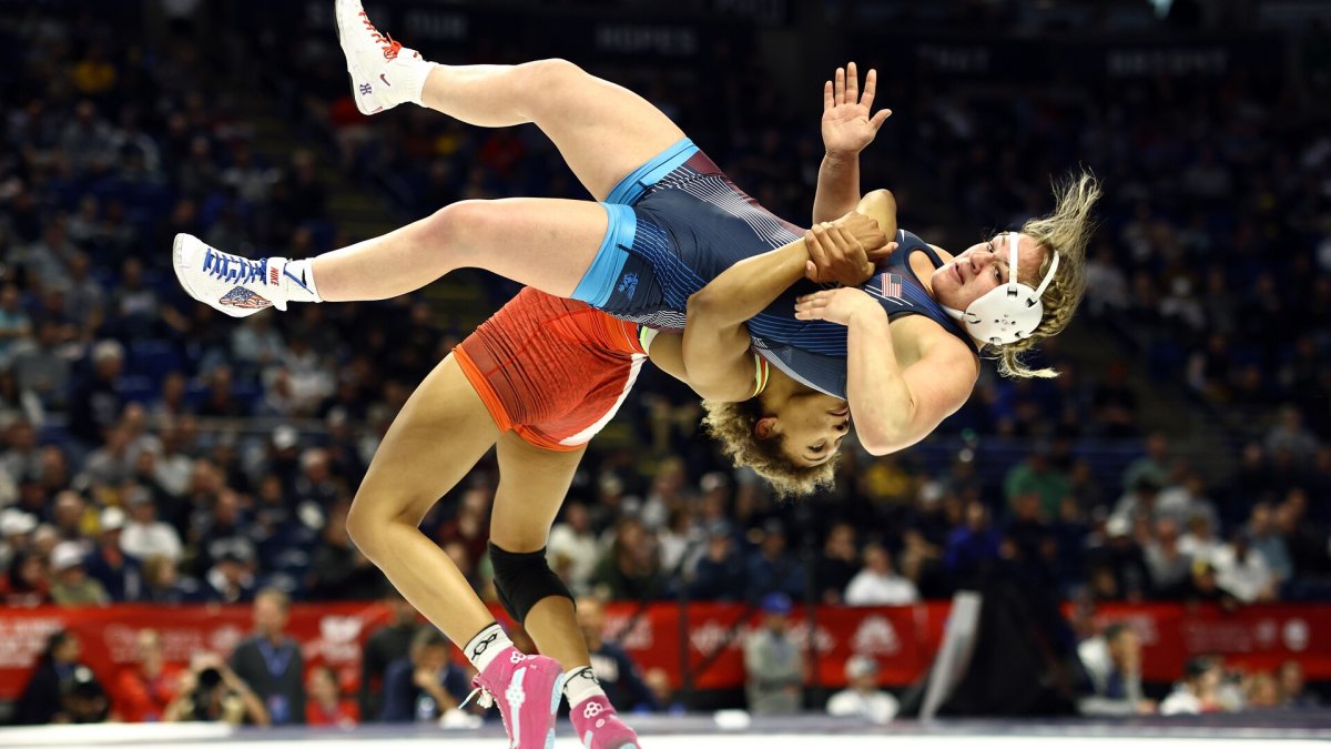 Blades shines 76kg silver, Kagami Japan’s 8th wrestling gold – NBC 6 ...