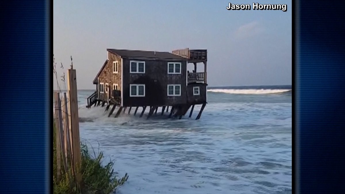 Video shows moment house collapses into the ocean – NBC 6 South Florida