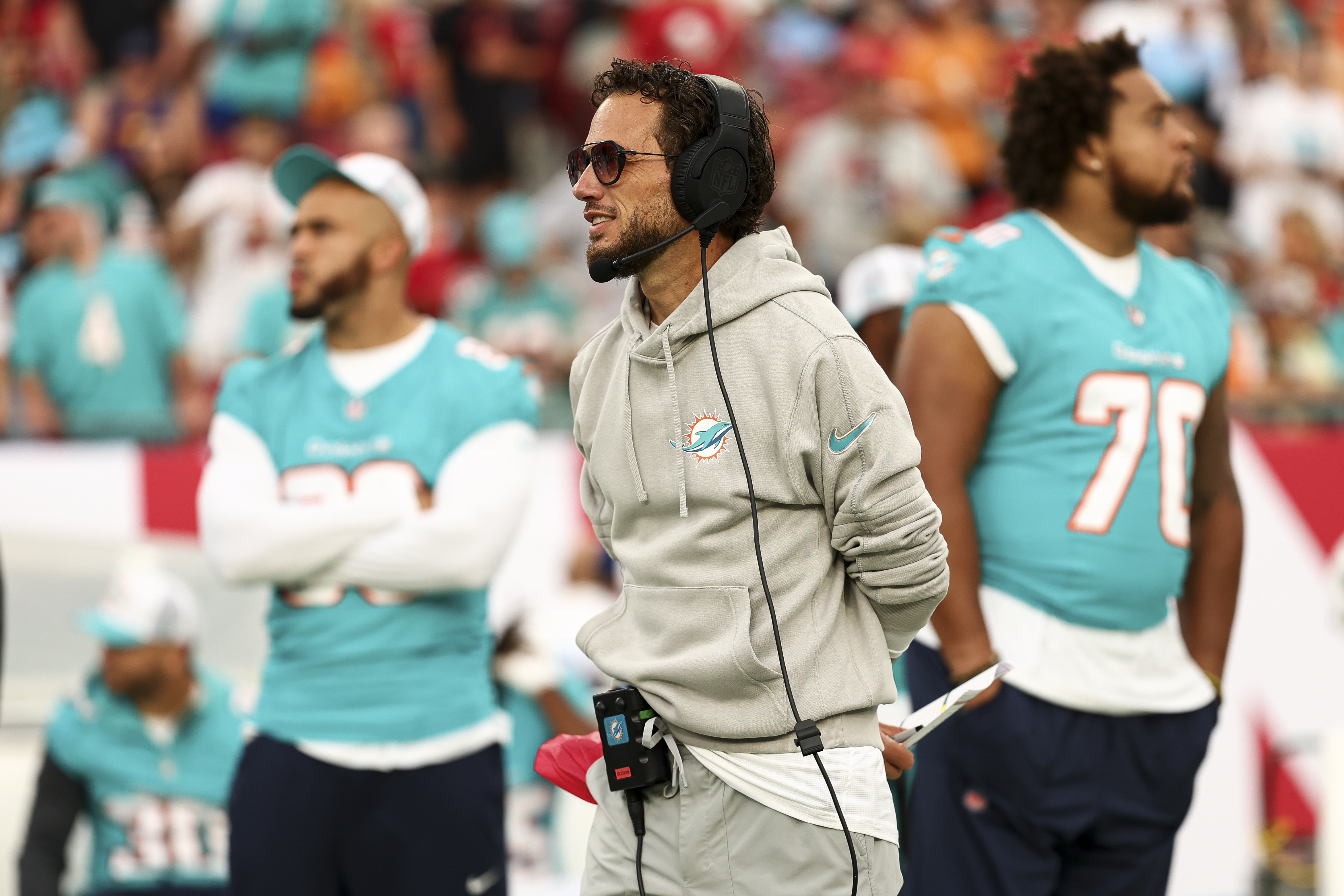 Dolphins HC Mike McDaniel signs extension through 2028: Report – NBC 6 ...