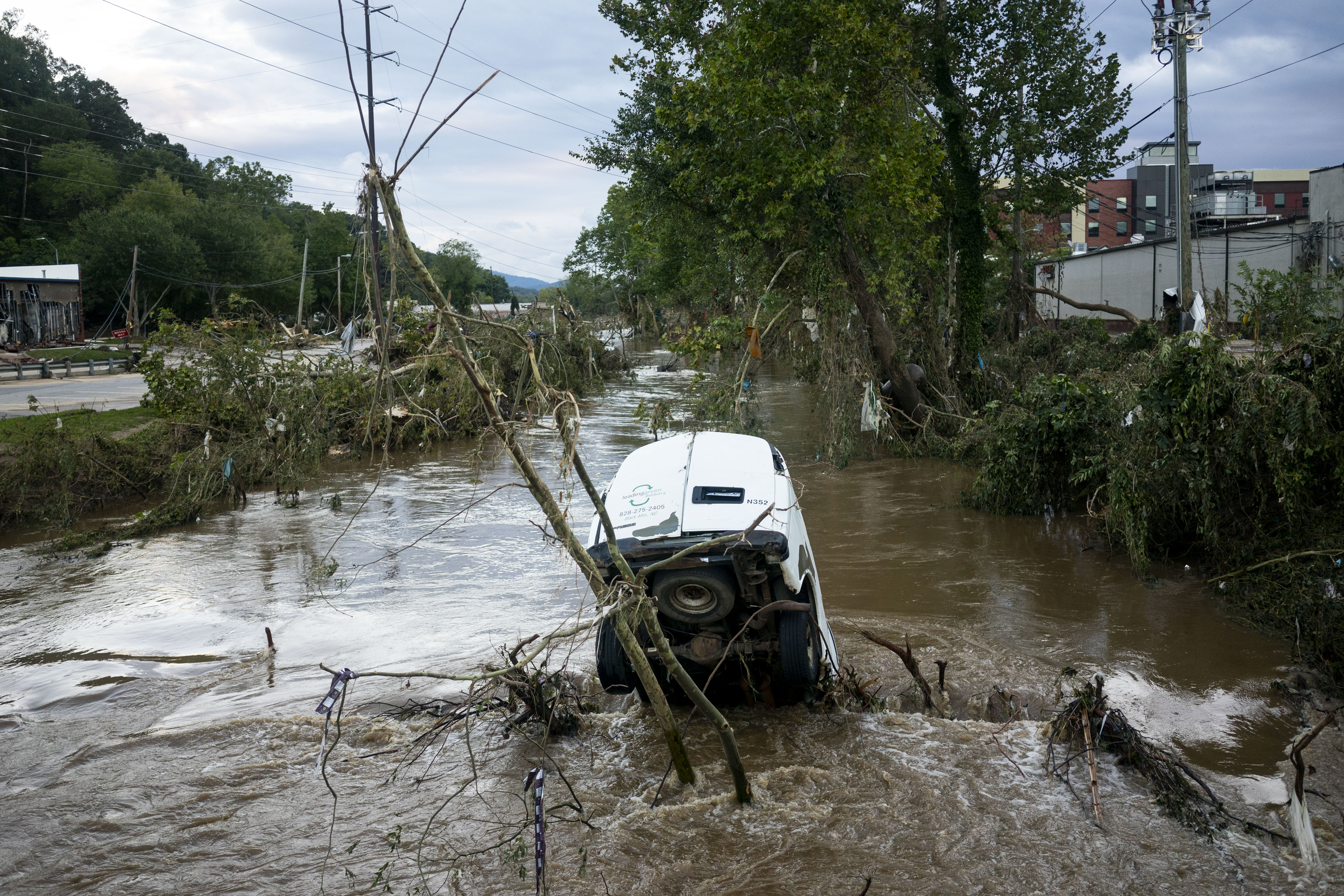 Hurricane Helene damage pictures show flooding, wind destruction – NBC ...