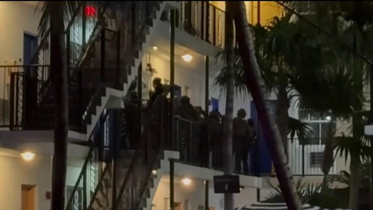 Video shows barricade at Miami Beach apartment complex – NBC 6 South ...