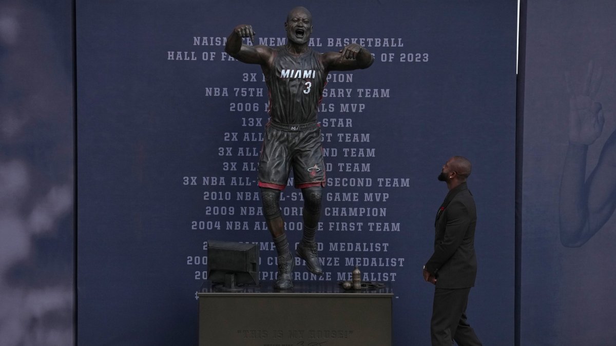 Who made the Dwyane Wade statue? Artist behind it speaks out – NBC 6 ...