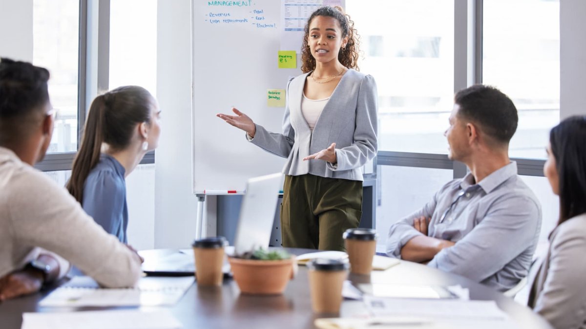 Use this 5-word response when dealing with ageism at work, expert says ...