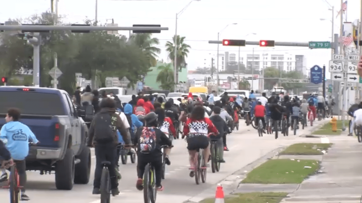 Cyclists hit the streets in Miami-Dade for annual rideout on MLK Day ...