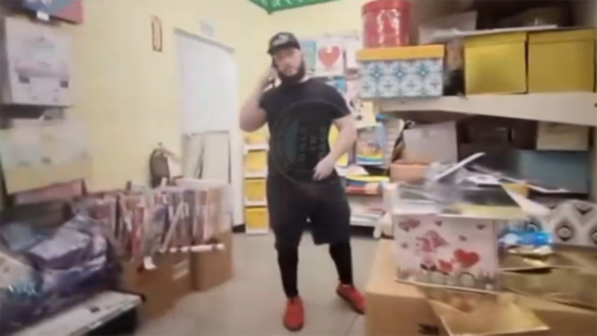 Man seen in video exposing himself in Miami-Dade Dollar Tree: MDSO ...