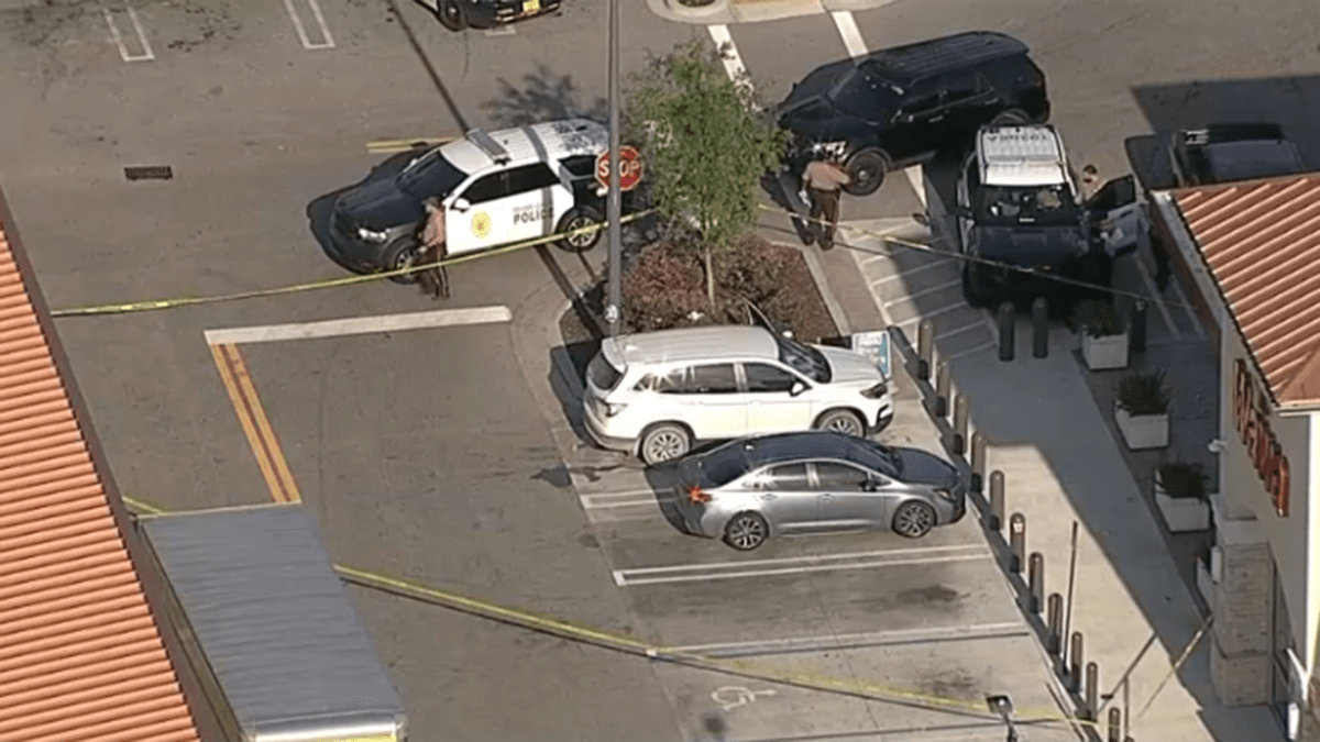 Suspect in custody after man killed in shooting at Wawa in SW Miami ...