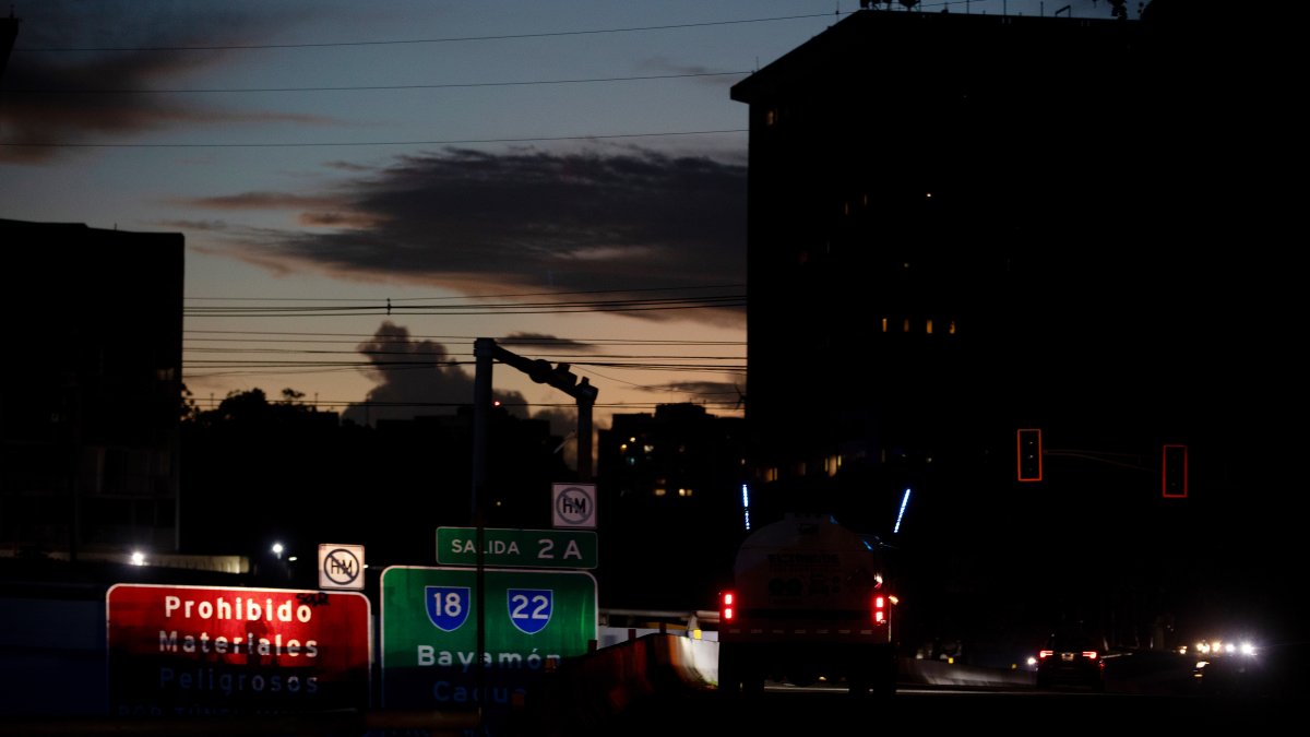 Officials demand answers after Puerto Rico blackout – NBC 6 South Florida