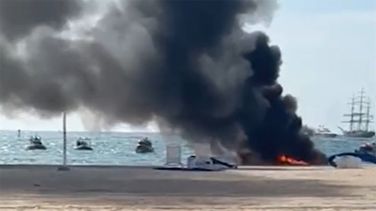 Large fire consumes boat at Fort Lauderdale beach, man hospitalized ...