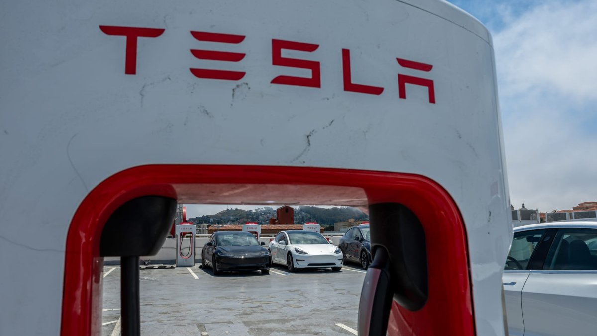 Tesla reports 14% decline in vehicle deliveries, marking second ...