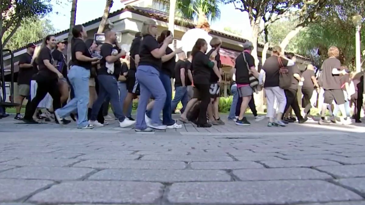 Community members show up by the dozens to support Kendall barbecue joint at zoning meeting ...